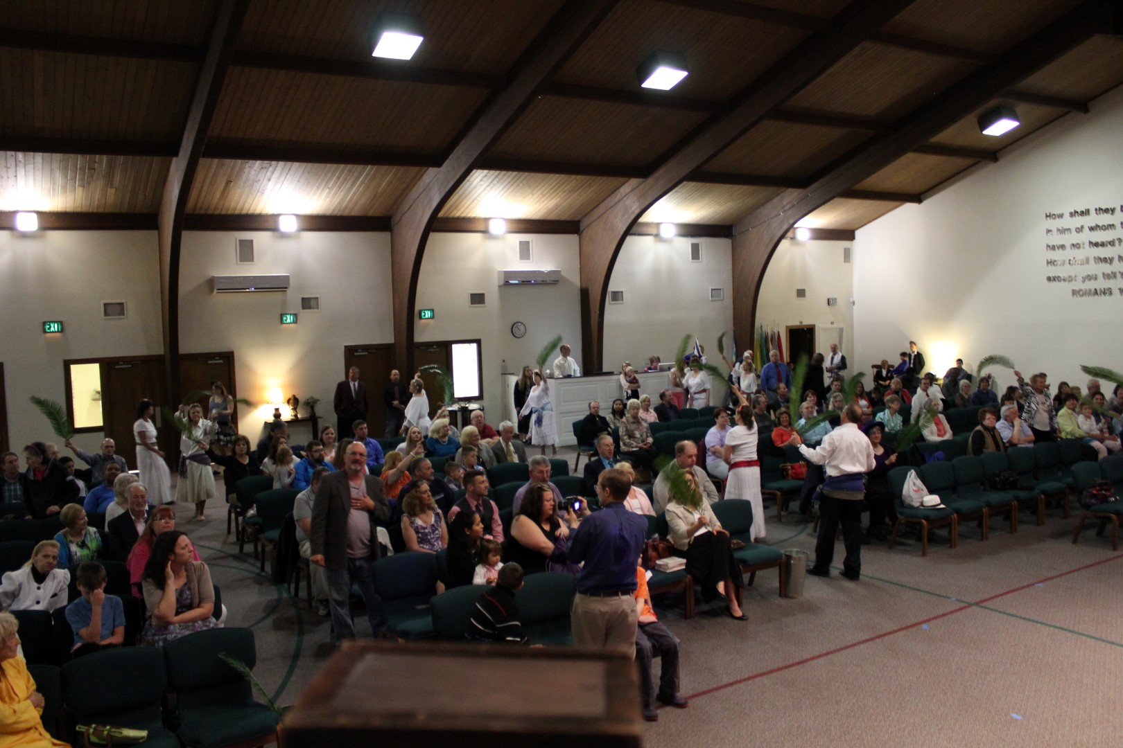 Congregation on Sunday – CLC